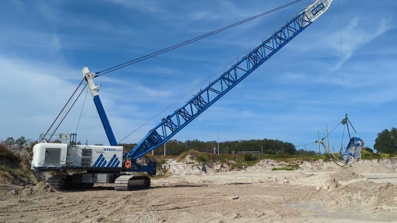 Mteck 825E dragline - YouTube