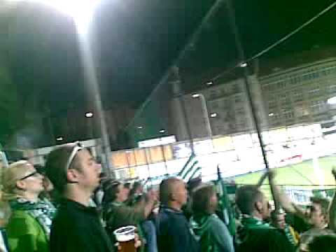 Bohemians 1905 fans - Horto Magico - YouTube