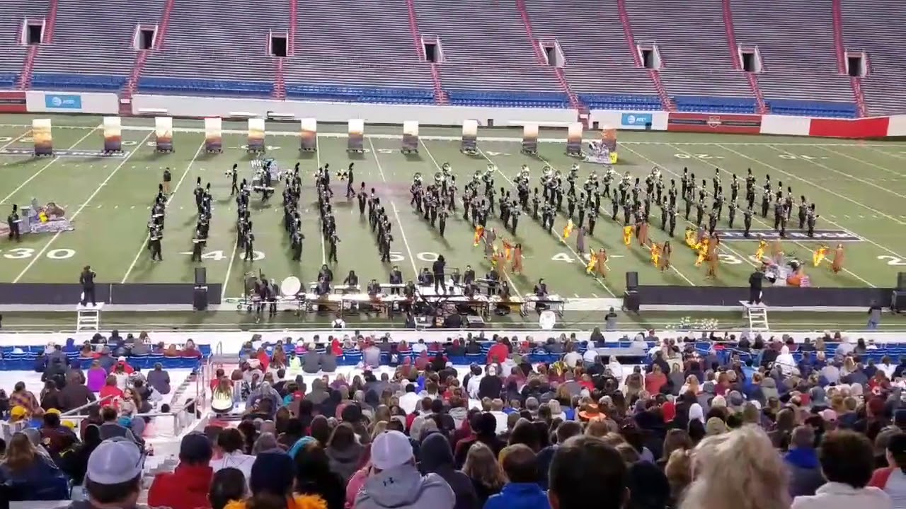 Atlanta High School Marching Band 2018 - Championship at the Rock - YouTube
