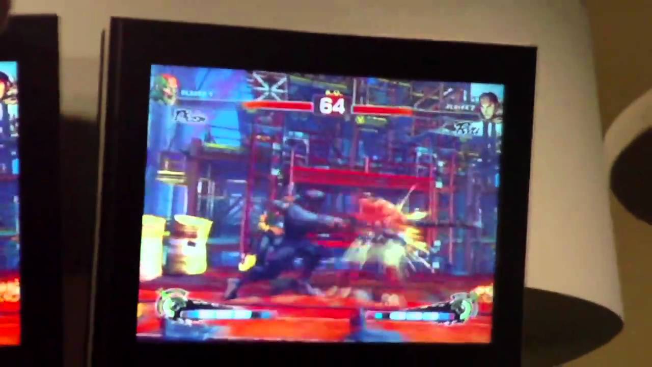 "Seasons Beatings 5" Team USA / Team Int'l: Daigo vs Arturo with crowd ...