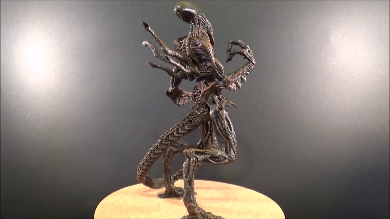 McFarlane Movie Maniacs Ser 6 Alien Resurrection Warrior Alien - YouTube