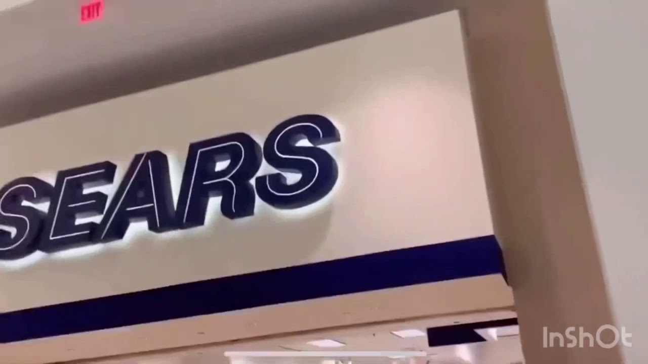 Vacant Staples Mansfield OH - YouTube