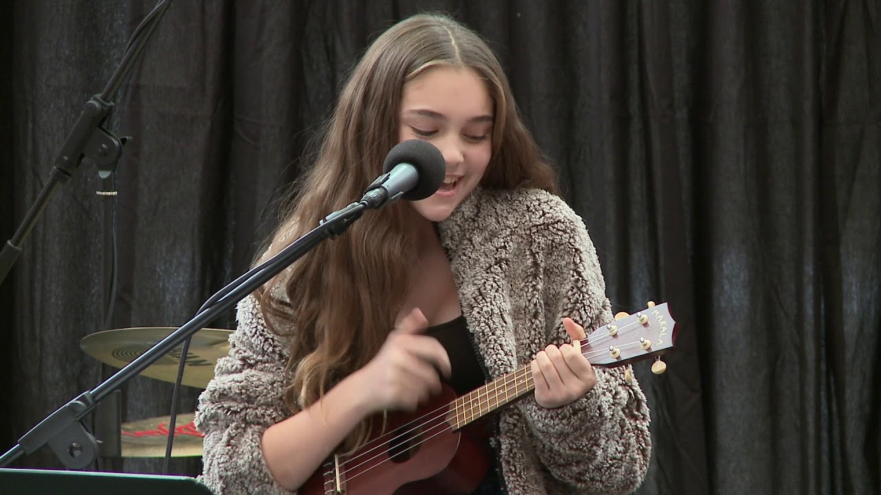 Gabrielle M - Taylor Swift "Paper Rings" (Cover) - YouTube
