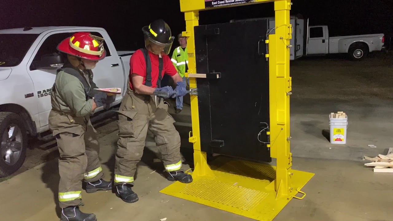 Firefighter Forceable Entry Training 2 13 20 - YouTube