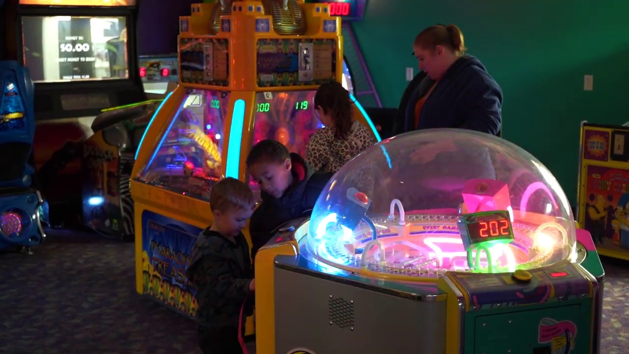 Arcade fun - YouTube