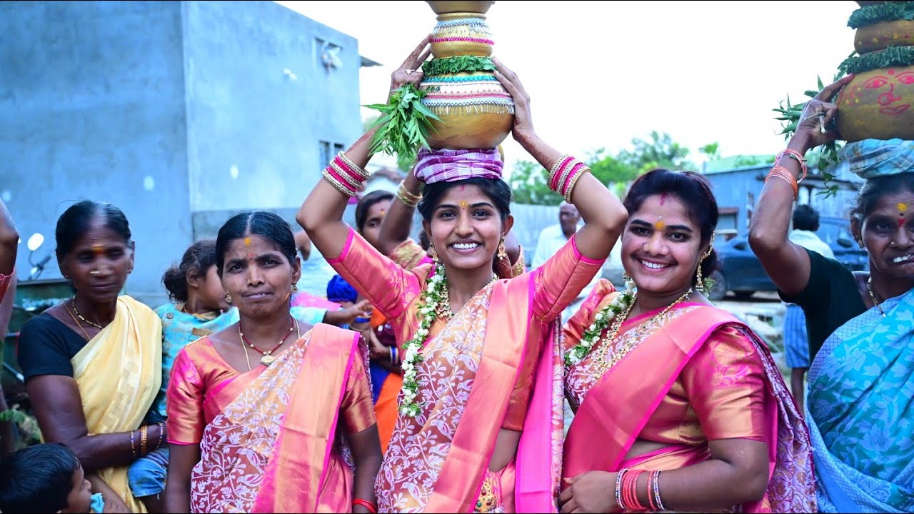 Yellamma dj song 2023💃//yellamma bonalu 2023 🥰//sindhu mateti//Dj Pavan ...