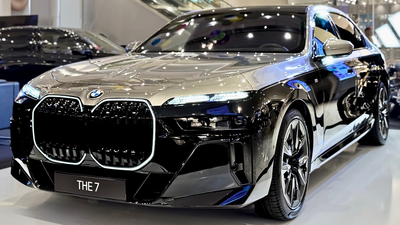 2025 BMW 7 SERIES - The Ultimate Luxury Sedan Unveiled - YouTube