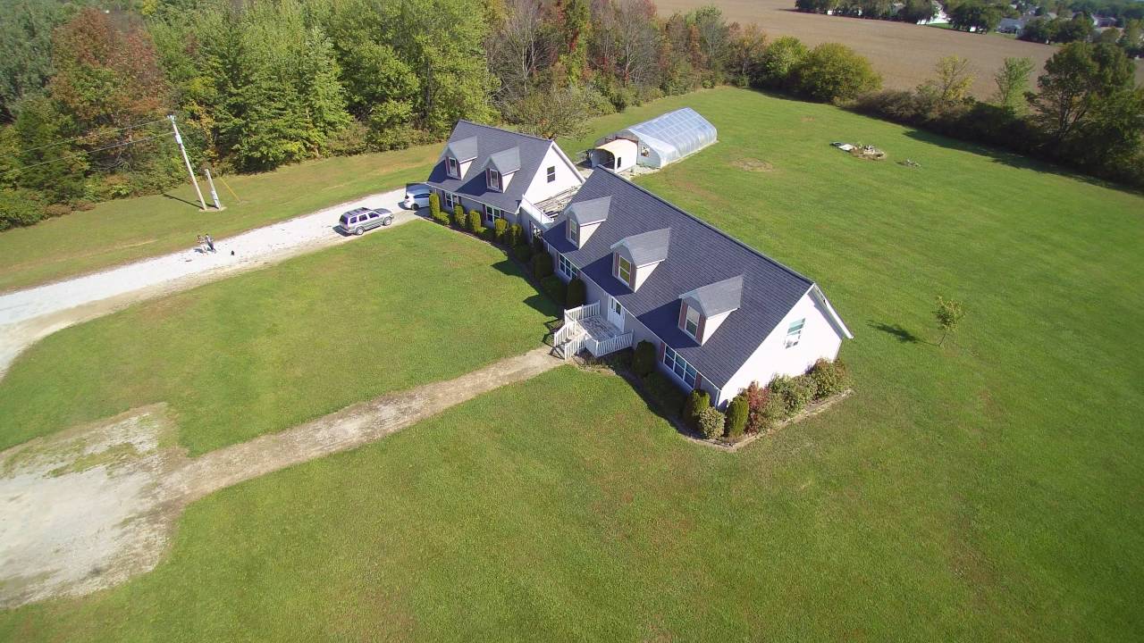 Maxx Self Storage Aerial - YouTube