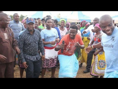 MR BADO MWANZELE LIVE SHOW - YouTube