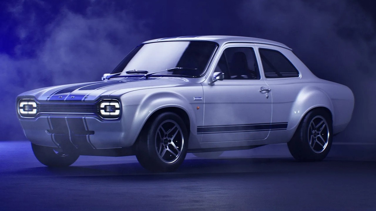 Ford Escort Revamp: The 300hp Rally Legend is Back - YouTube