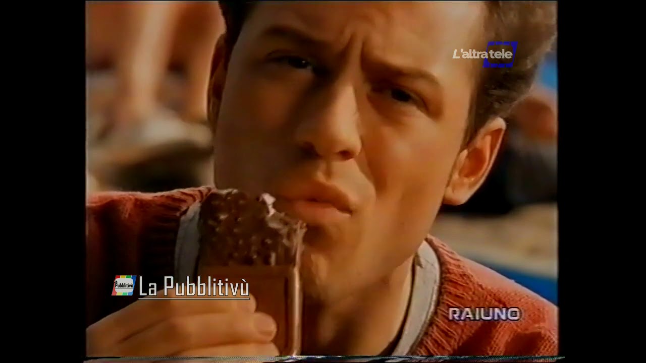 Spot gelato Maxibon Motta (con Stefano Accorsi) 1995 - YouTube