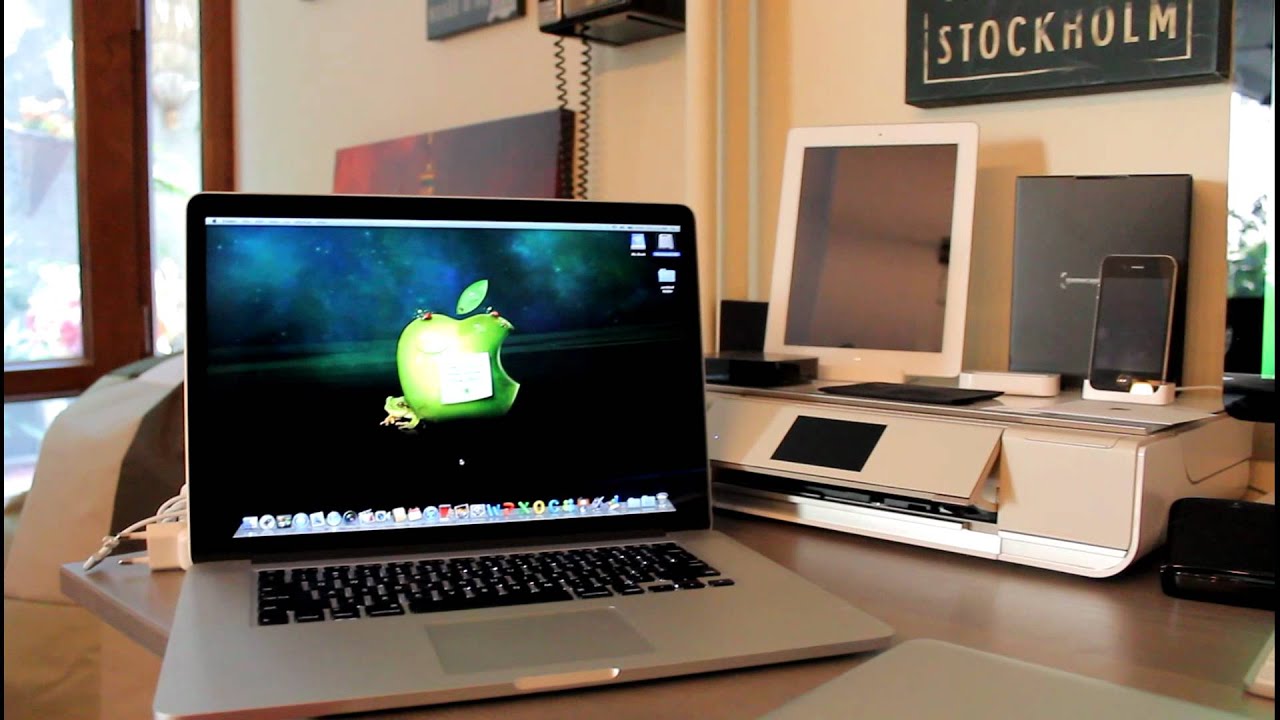 Ultimate apple desk tour + Macbook air giveaway PLEASE WATCH IN HD ...