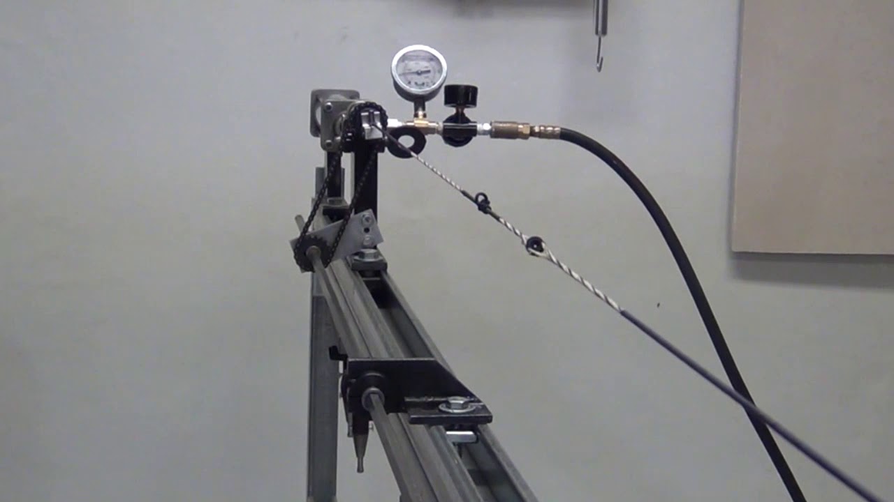 Diagnosing a bowstring with servings applied the wrong way - YouTube