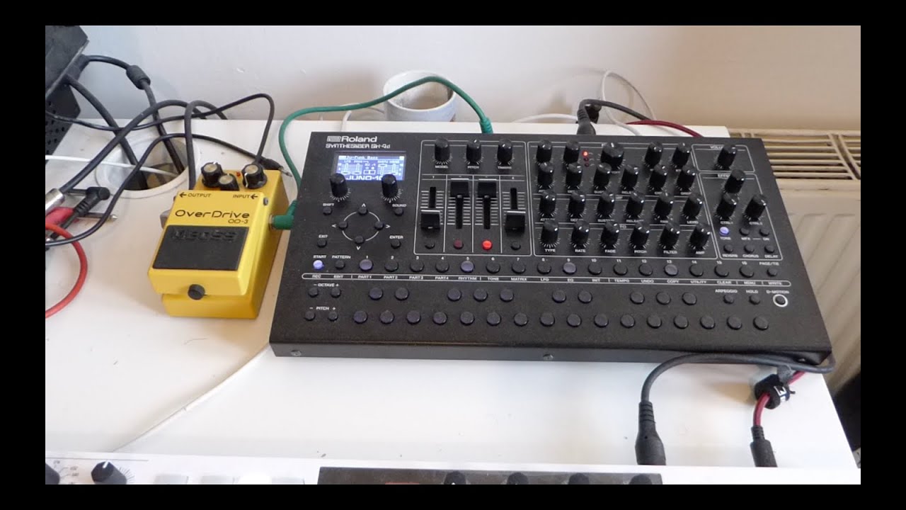 Roland SH-4d & Boss OD-3 Overdrive - YouTube