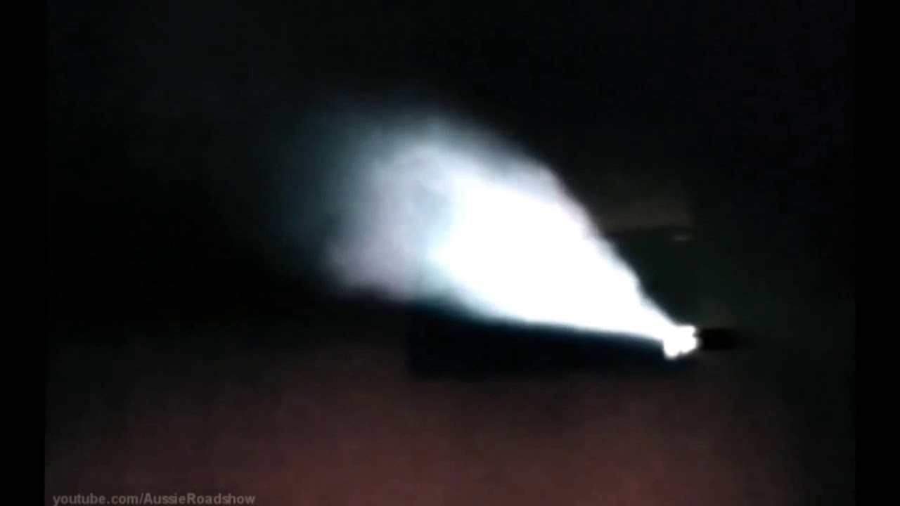 Demons 1985 vhs trailer - YouTube