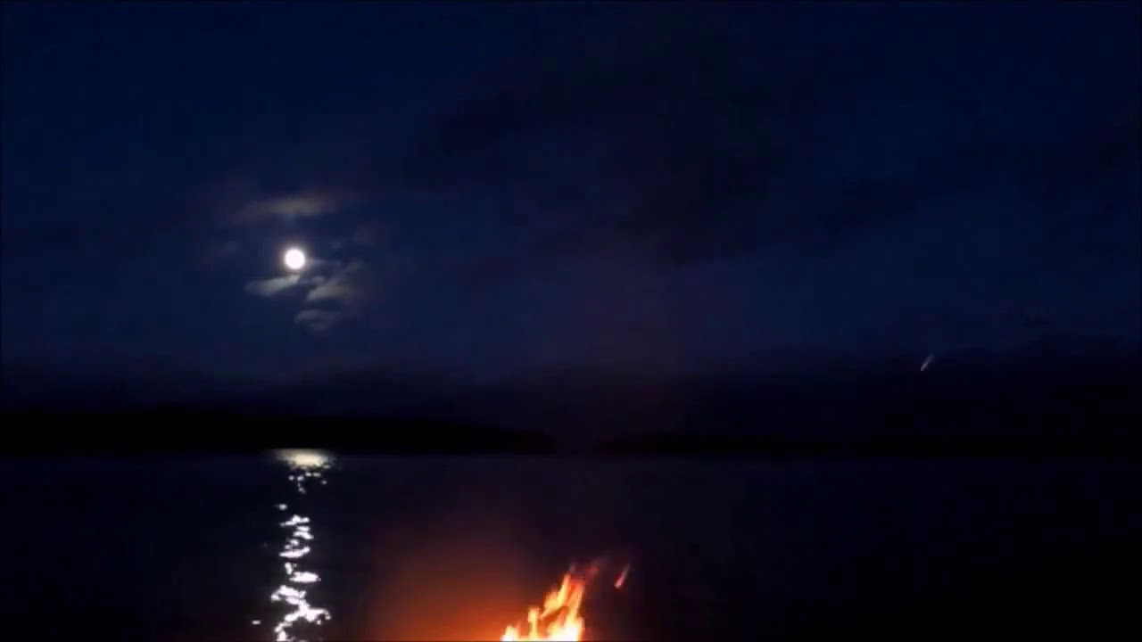 Campfire, Moonlight & Sounds of waves on shore Lake Puruvesi with The ...