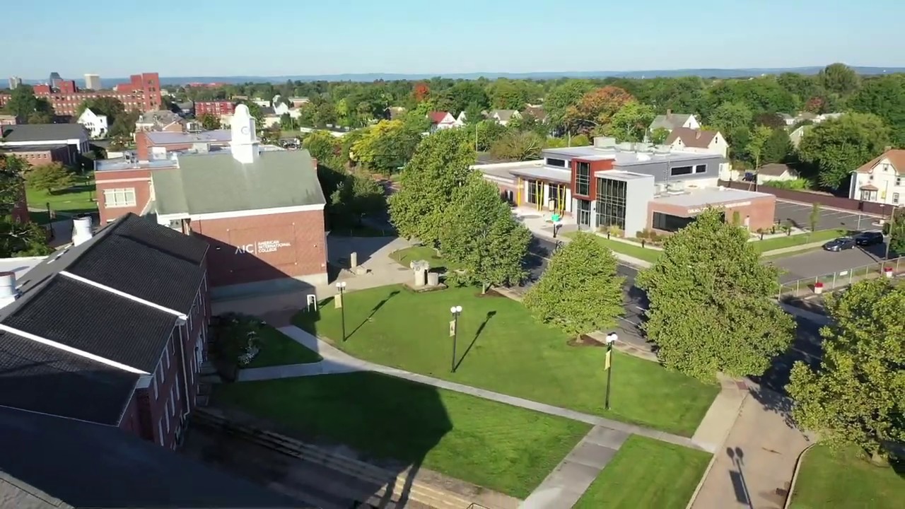 AIC Campus - YouTube