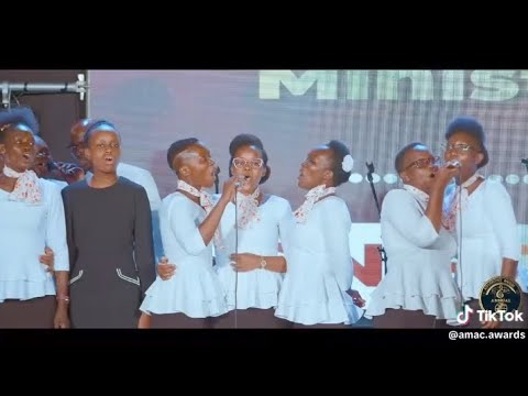 Bereans Ministers live performance @ amacawards - YouTube