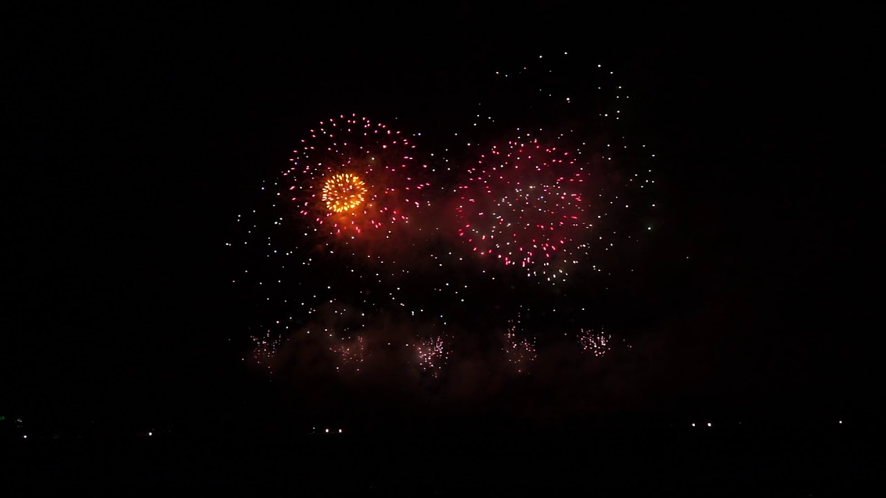 m MAH04625 night fireworks MP4 - YouTube