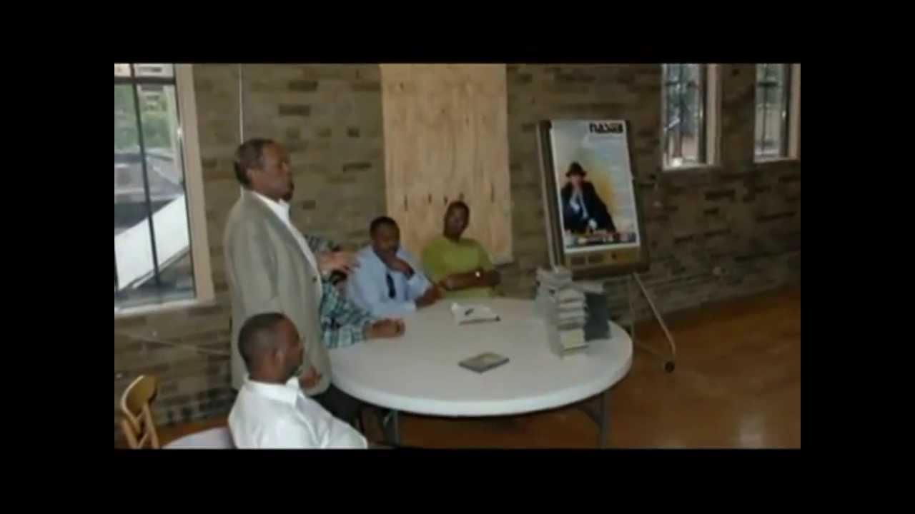 AbdihakinBr CD IYO Buug CUSUB - YouTube