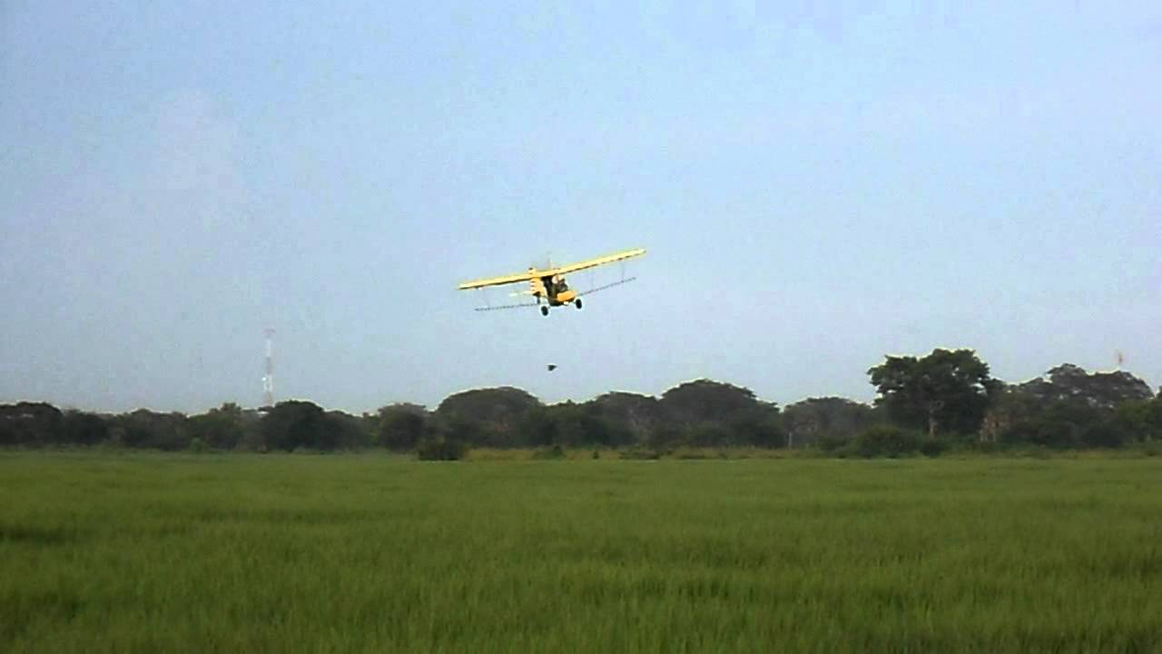 Super Drifter Ultralight Fumigaciones - YouTube