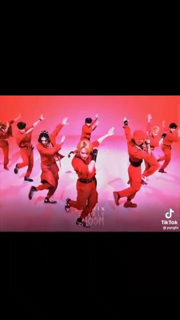 Freezing cold 🥶 but I know we'll burn forever 🔥 #skz #skzedit #straykids #shorts (not mine ...