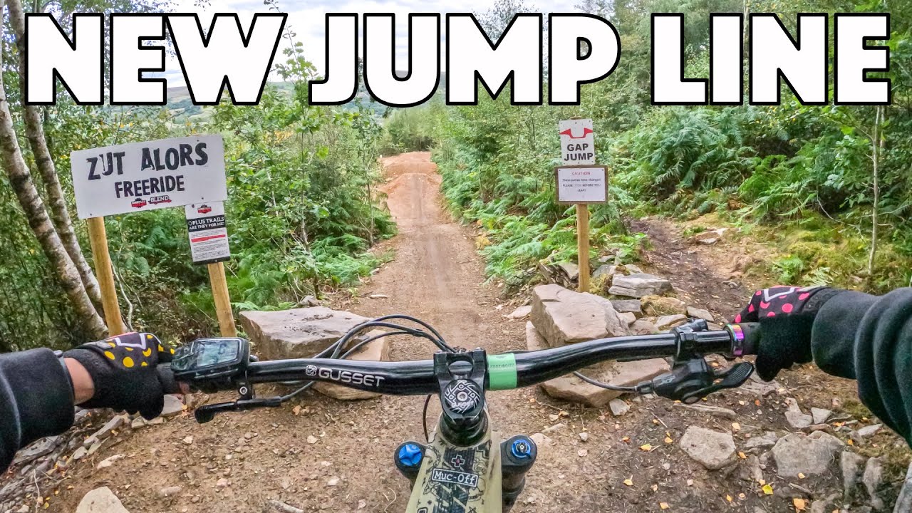 THIS NEW FREE RIDE JUMP LINE IS INCREDIBLE!// BIKE PARK WALES - YouTube