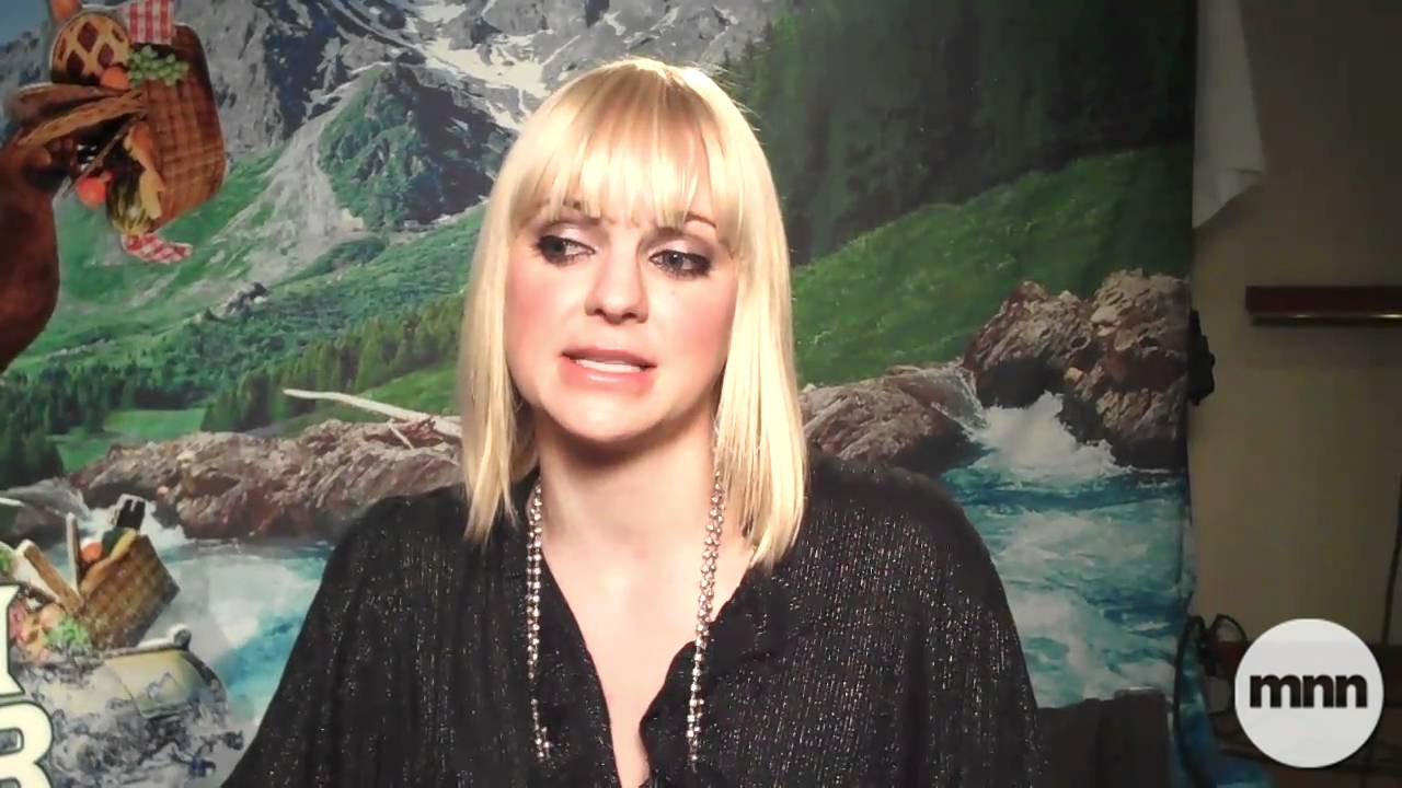 Anna Faris, Tom Cavanagh and 'Yogi' director Eric Brevig - YouTube