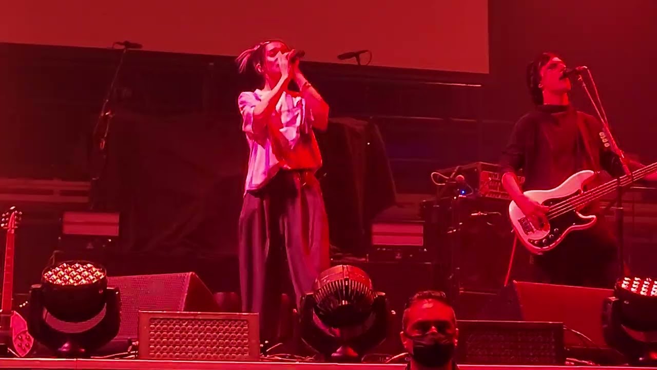 Poppy in Houston song I Disagree - YouTube