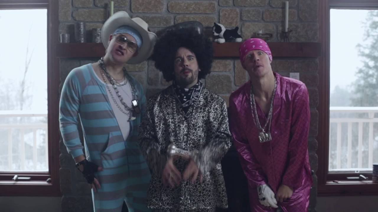 Bengee - Cocooning Time (VIDÉOCLIP OFFICIEL) - YouTube Music