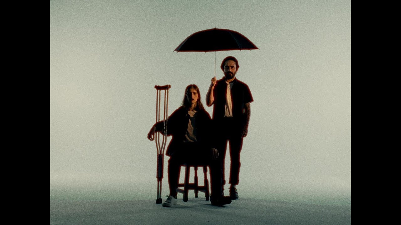 Melov, Mr. Bleat - Mala Suerte (Official Video) - YouTube