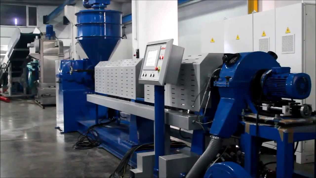 Soft PVC Compounding line - Compoundage et Granulation PVC Souple - YouTube