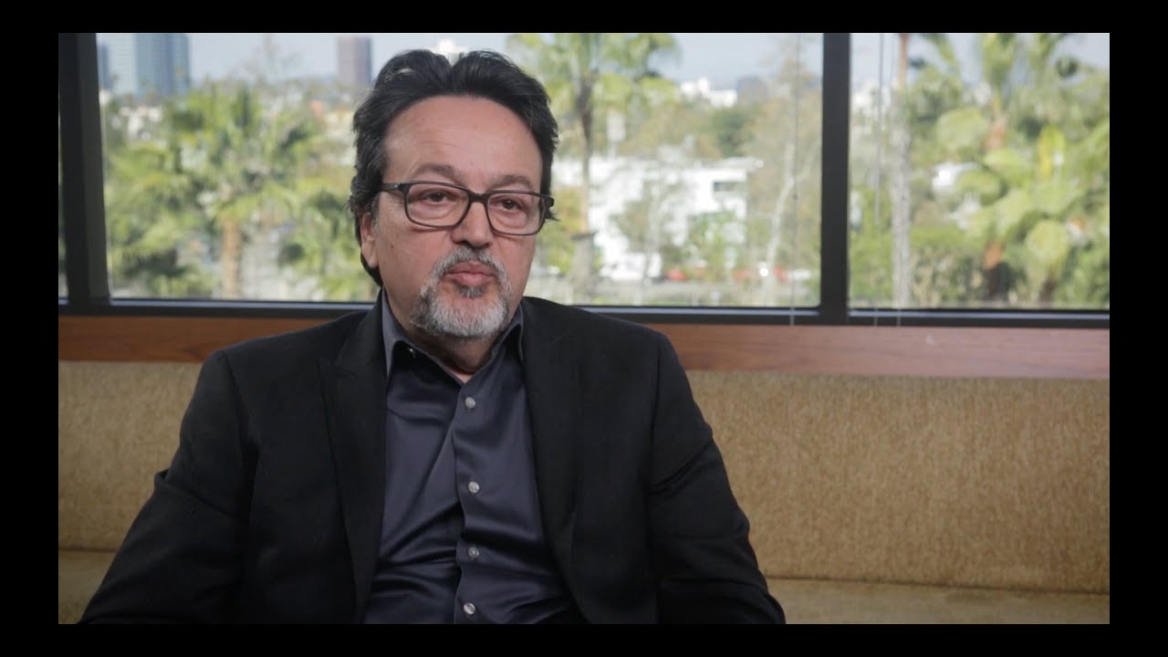 Len Amato ’75 Reflects on his Columbia College Chicago Education - YouTube