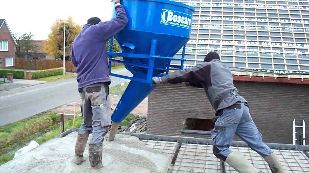 Opgieten gewelven Caroline en Louis - YouTube