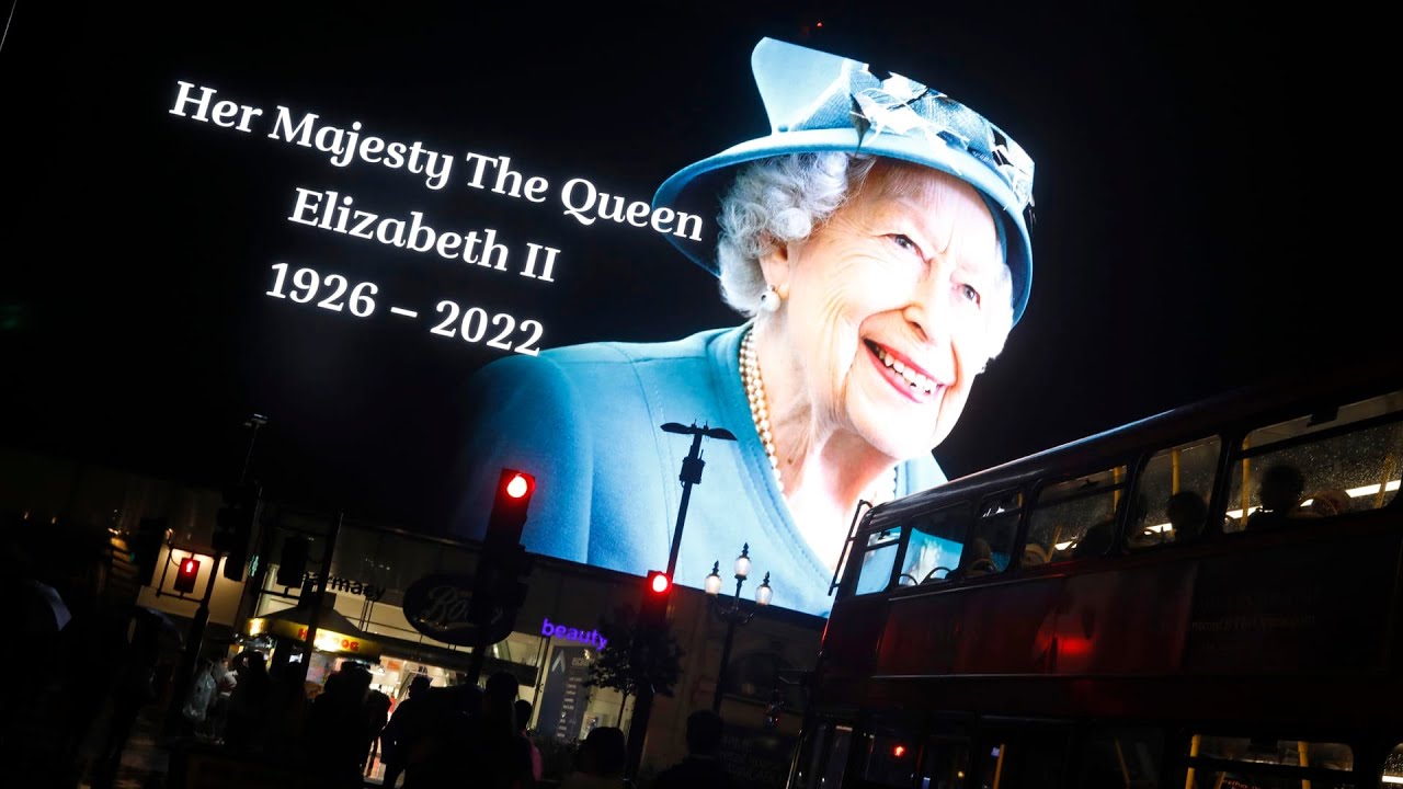 World reacts to the death of Queen Elizabeth II at age 96 - YouTube