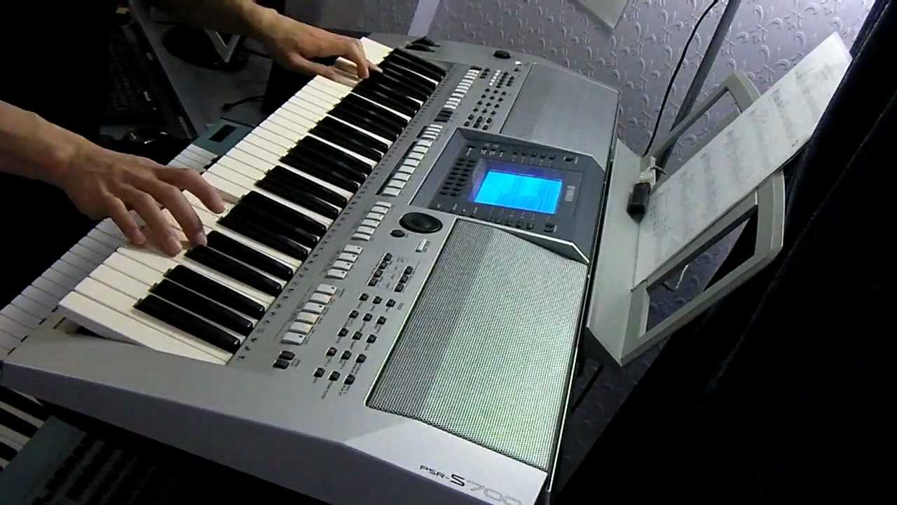 Doctor Who Theme on YAMAHA PSR-S700 Keyboard - YouTube