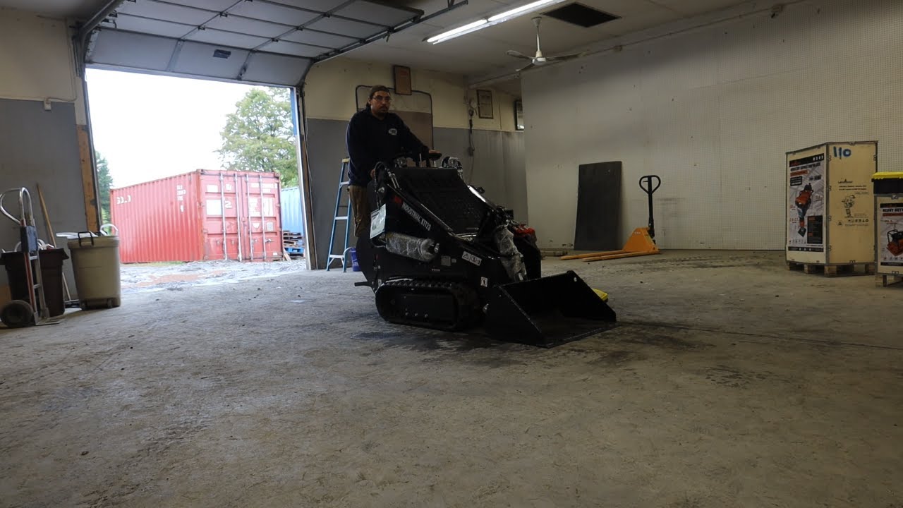 New 2024 AGT commercial ride-on Skid steer track loader model KTT23 For ...