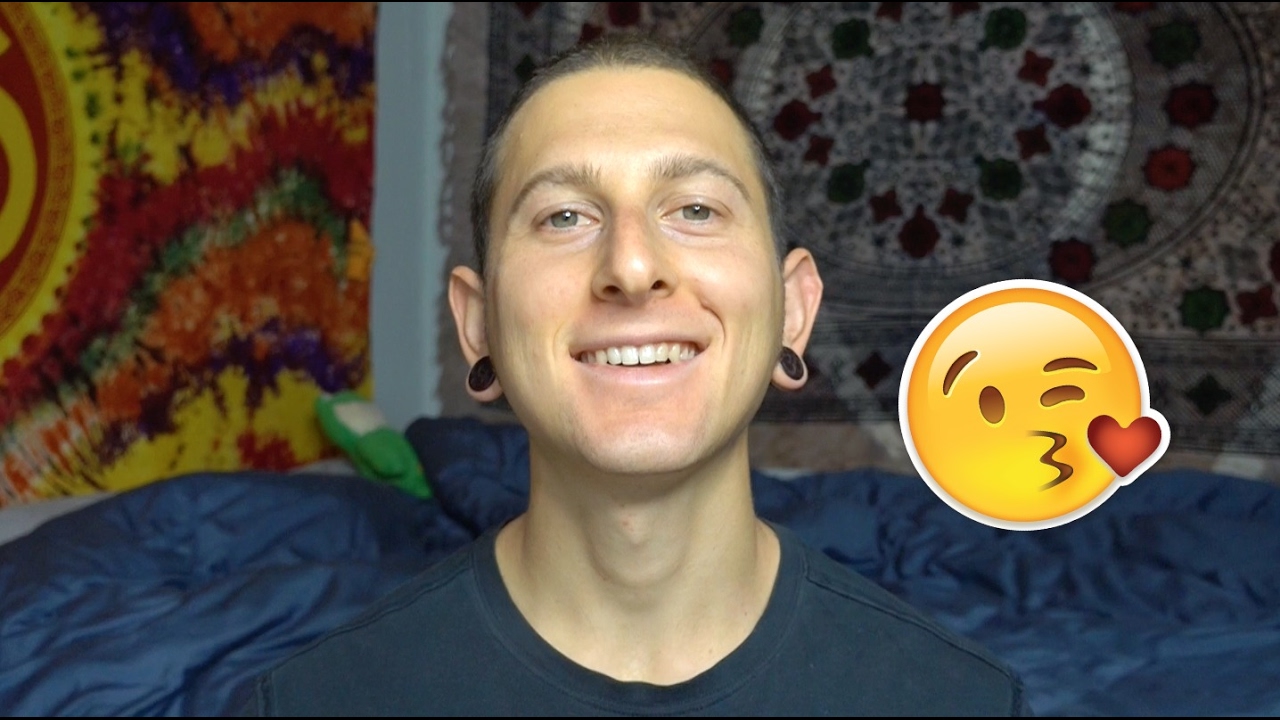 How To Attract A Vegan Boy😉 - YouTube