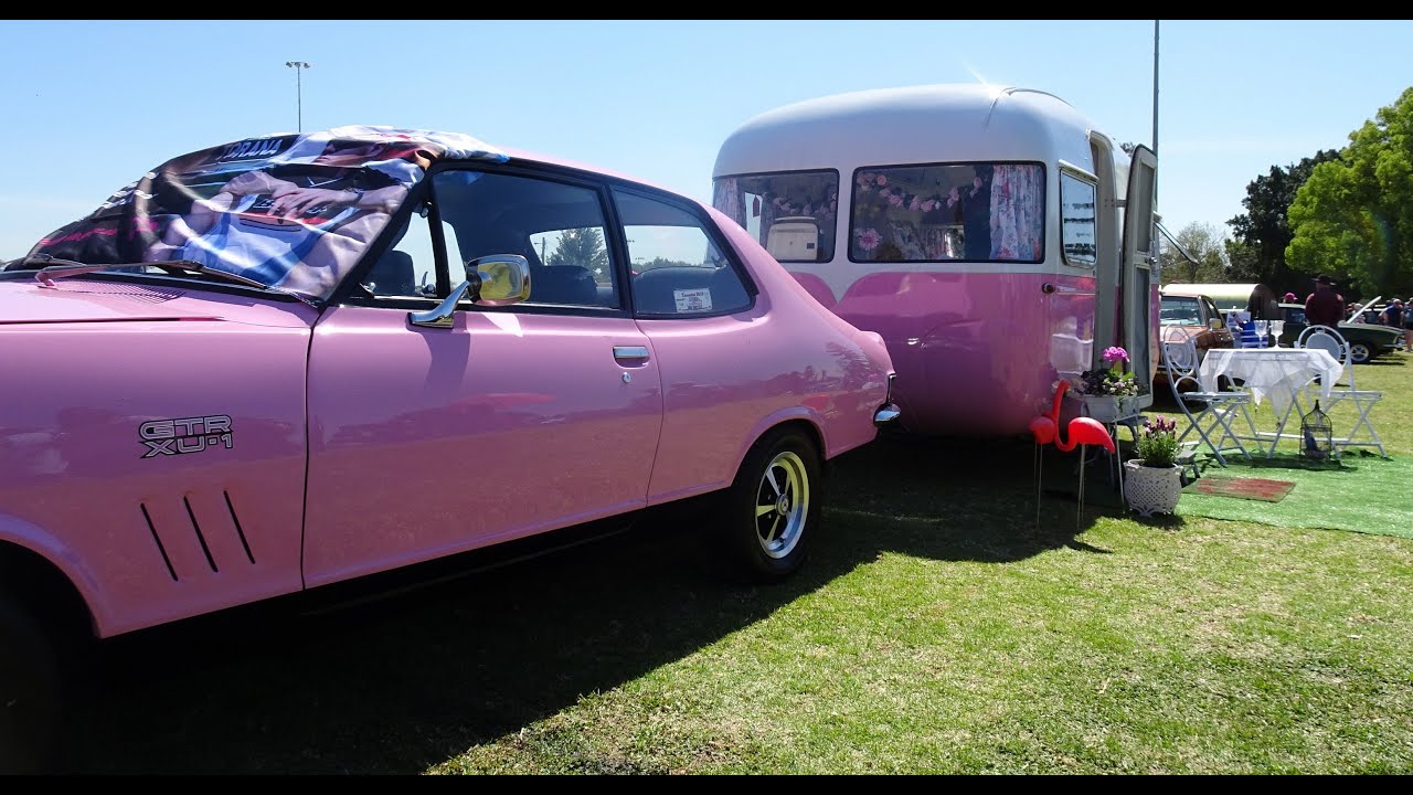 This Pink Torana's hauling some Style! - YouTube