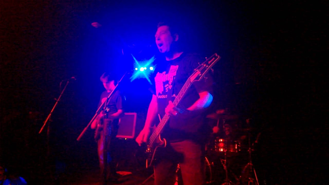 The Straight Eights - YouTube