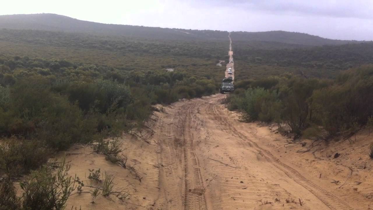 A shift border track trip, Full moon on Border Track SA 7/2011 - YouTube