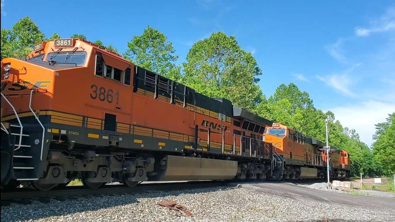 CSX Ethanol train with BNSF Pumpkins at Mt Airy & Cookeville MD - YouTube