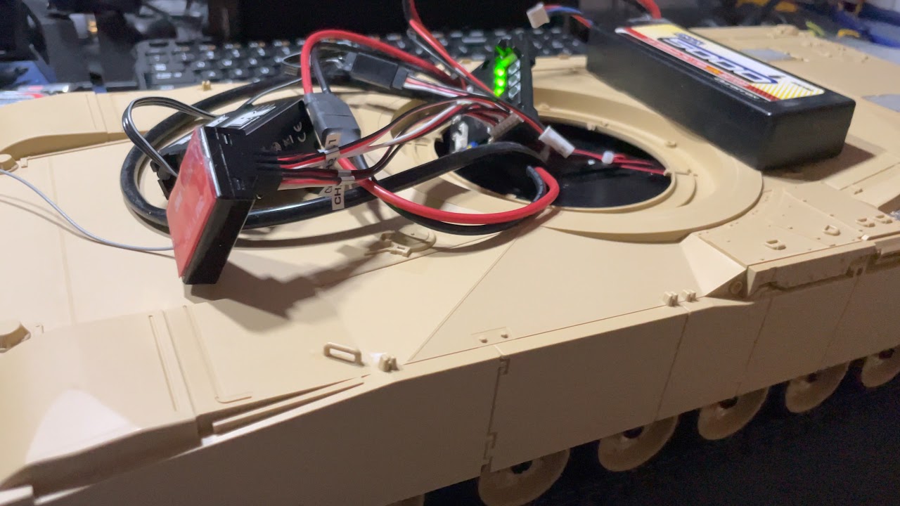 Tamiya M1 Abrams kit - YouTube