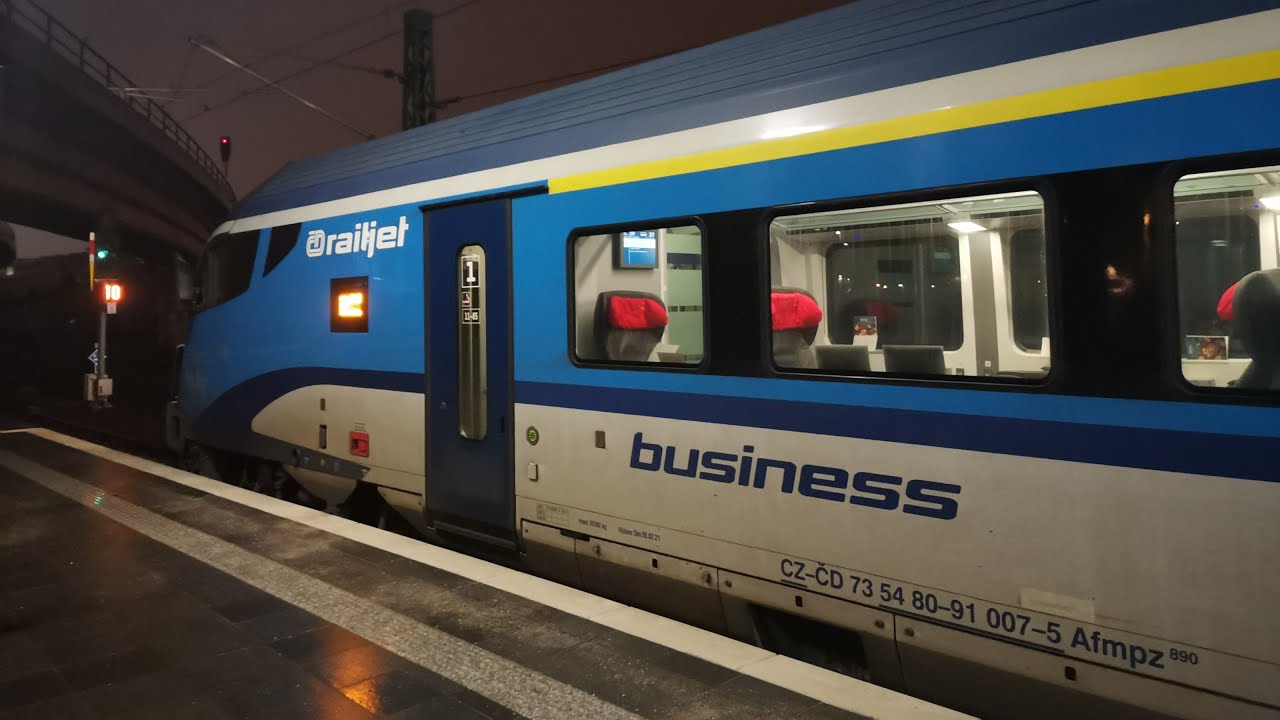 ! ČD(Czech)-Intern. Railjet + ÖBB-Lok & DB-ICE 1(Durchfahrt) in Berlin ...