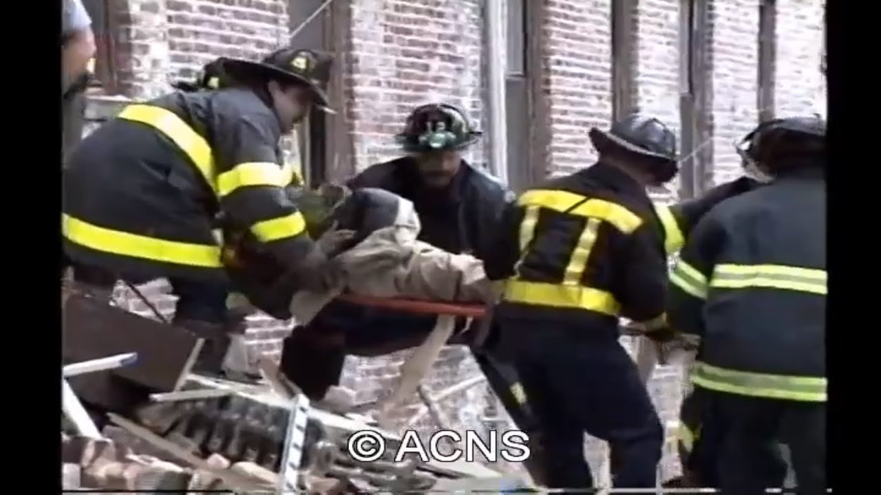 Building Collapse on Irvine Turner Blvd., Newark - YouTube