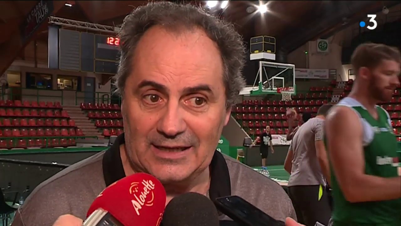 Entretien Alfred Julbe - Limoges CSP avant Pau - YouTube