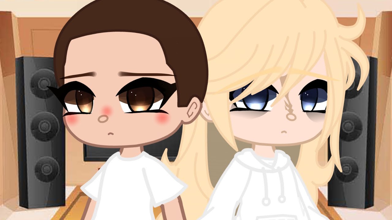 Eleven and Angela react to elevens past! - YouTube