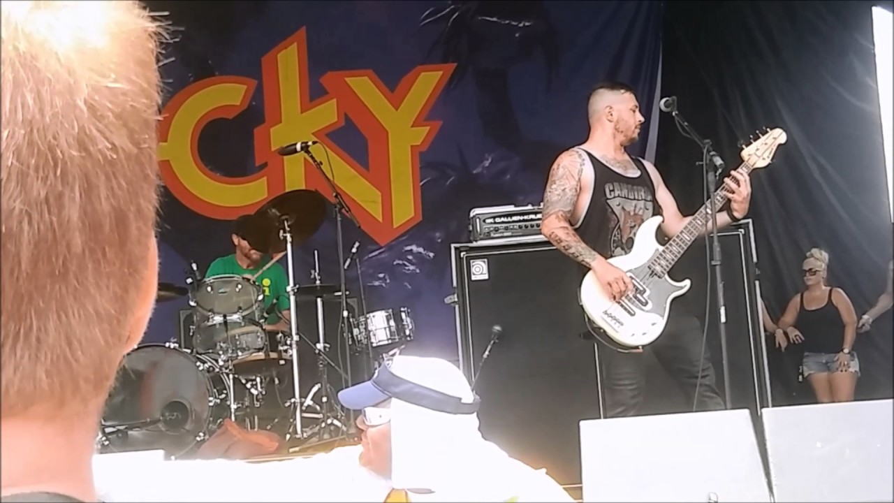 CKY LIVE @ Houston Warped Tour 2017 - YouTube