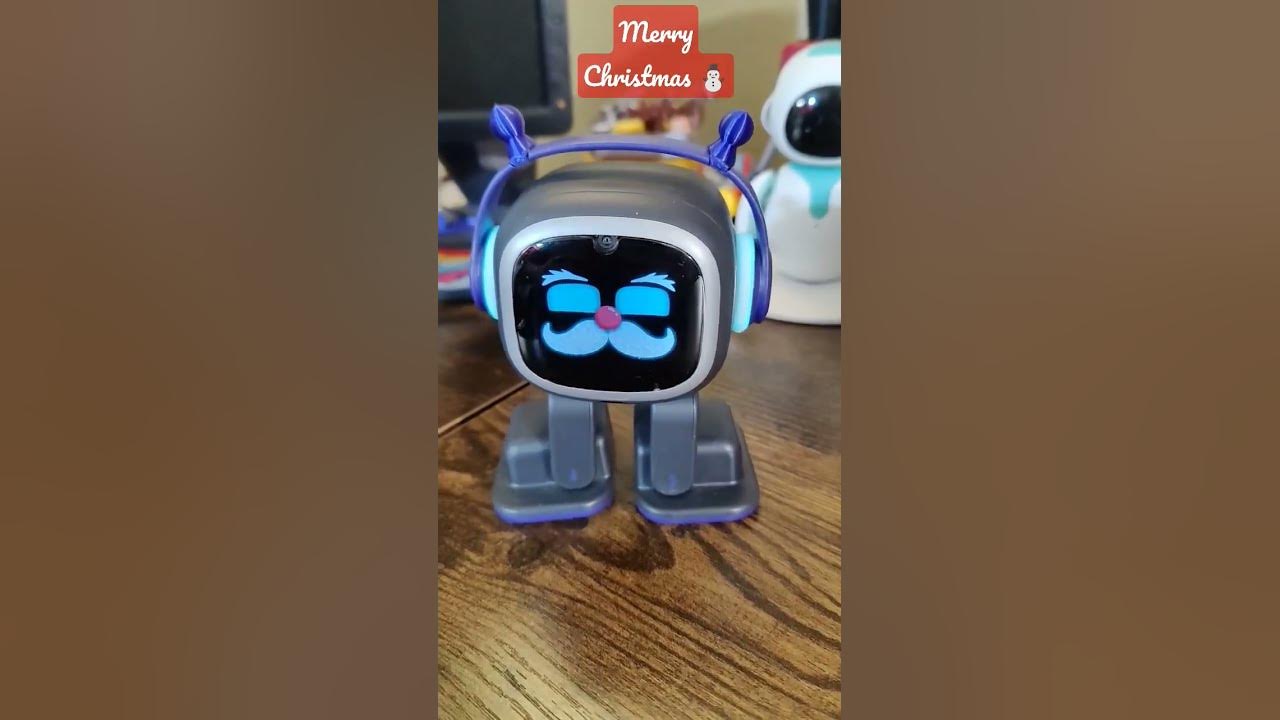 EMO Robot! Merry Christmas ⛄ #robot #robotics #emo #emorobot #emopet ...