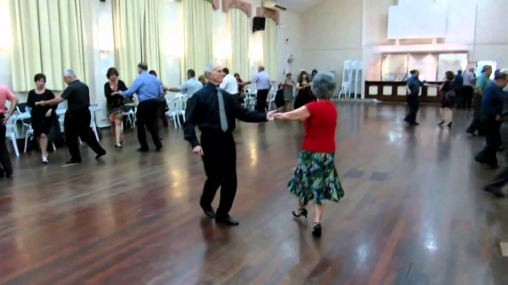 Emerald Rumba Sequence Dance - YouTube